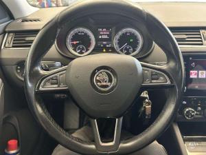 Balts Skoda Octavia 2017 Radviliškis, ar dzinēja tilpumu 1.60 L un nobraukumu 160 tūkst. km par 9850 €, foto 16 vietnē AUTOMOTO.COM.LV