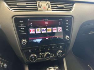 Balts Skoda Octavia 2017 Radviliškis, ar dzinēja tilpumu 1.60 L un nobraukumu 160 tūkst. km par 9850 €, foto 18 vietnē AUTOMOTO.COM.LV