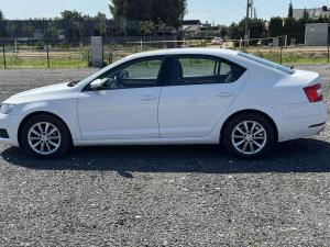 Balts Skoda Octavia 2017 Tauragė, ar dzinēja tilpumu 1.60 L un nobraukumu 245 tūkst. km par 4500 €, foto 10 vietnē AUTOMOTO.COM.LV