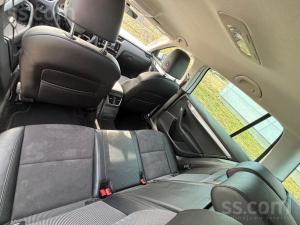 White Skoda Octavia 2018 in Riga, with an engine capacity of 1.60 L and mileage of 244 thousand km for 9250 €, photo 12 on AUTOMOTO.COM.LV