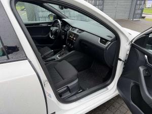 Белый Шкода Октавия 2018 в Кельме, объемом двигателя 1.97 л и пробегом 243 тыс. км за 11450 €, фото 32 на AUTOMOTO.COM.LV