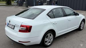 Balts Skoda Octavia 2018 Klaipėda, ar dzinēja tilpumu 1.60 L un nobraukumu 194 tūkst. km par 6200 €, foto 5 vietnē AUTOMOTO.COM.LV