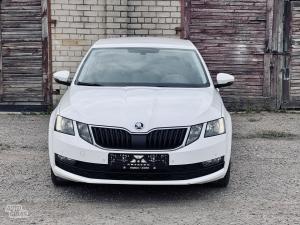 White Skoda Octavia 2018 in Kretinga, with an engine capacity of 1.60 L and mileage of 287 thousand km for 7000 €, photo 3 on AUTOMOTO.COM.LV