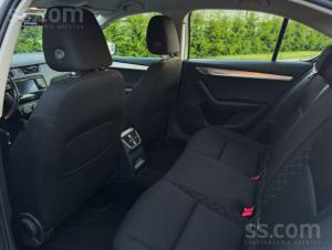 White Skoda Octavia 2019 in Riga, with an engine capacity of 1.60 L and mileage of 135 thousand km for 8800 €, photo 9 on AUTOMOTO.COM.LV