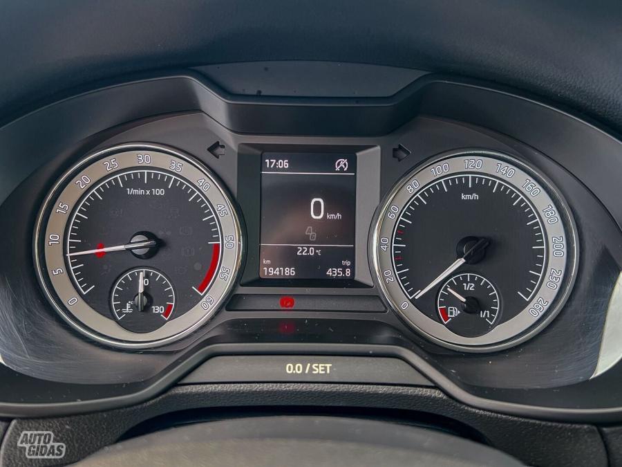 Белый Шкода Октавия 2019 в Ширвинтос, объемом двигателя 1.60 л и пробегом 194 тыс. км за 7800 €, фото 24 на AUTOMOTO.COM.LV