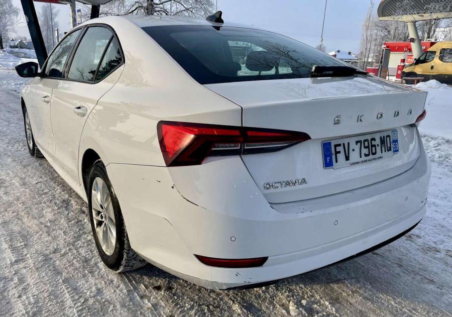 Balts Skoda Octavia 2020 Tauragė, ar dzinēja tilpumu 1.97 L un nobraukumu 252 tūkst. km par 9999 €, foto 4 vietnē AUTOMOTO.COM.LV