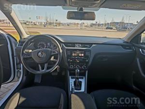 Белый Шкода Октавия 2020 в Рига, объемом двигателя 1.50 л и пробегом 75 тыс. км за 13700 €, фото 6 на AUTOMOTO.COM.LV