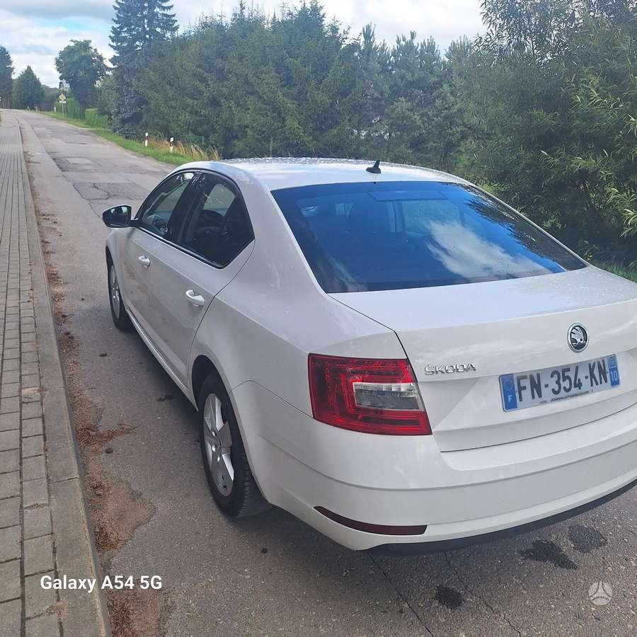 Balts Skoda Octavia 2020 Tauragė, ar dzinēja tilpumu 1.60 L un nobraukumu 359 tūkst. km par 6999 €, foto 3 vietnē AUTOMOTO.COM.LV