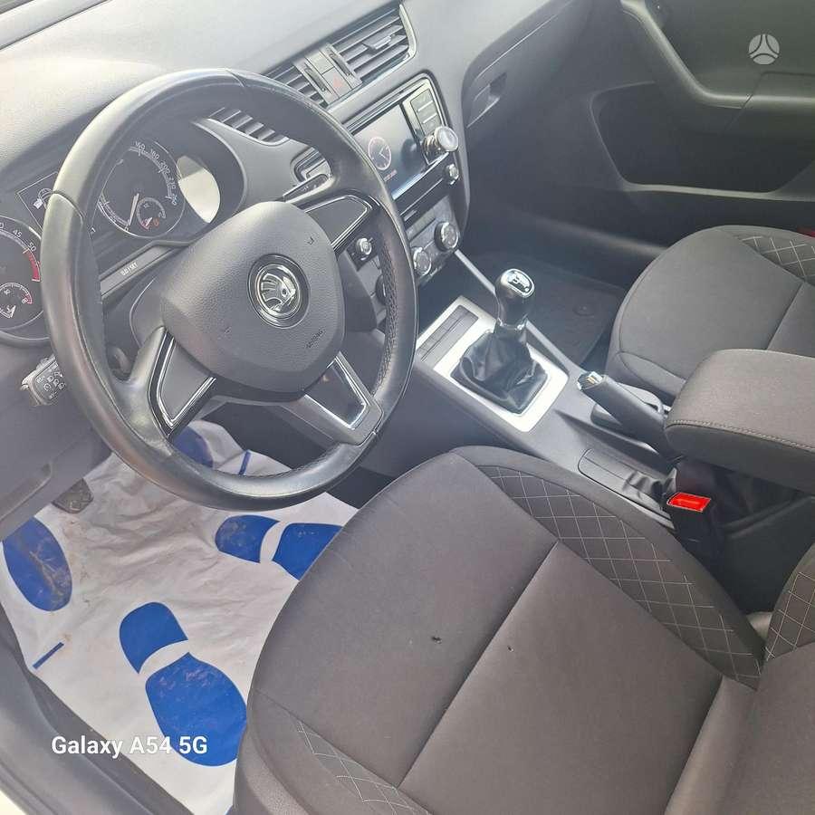 Balts Skoda Octavia 2020 Tauragė, ar dzinēja tilpumu 1.60 L un nobraukumu 359 tūkst. km par 6999 €, foto 9 vietnē AUTOMOTO.COM.LV