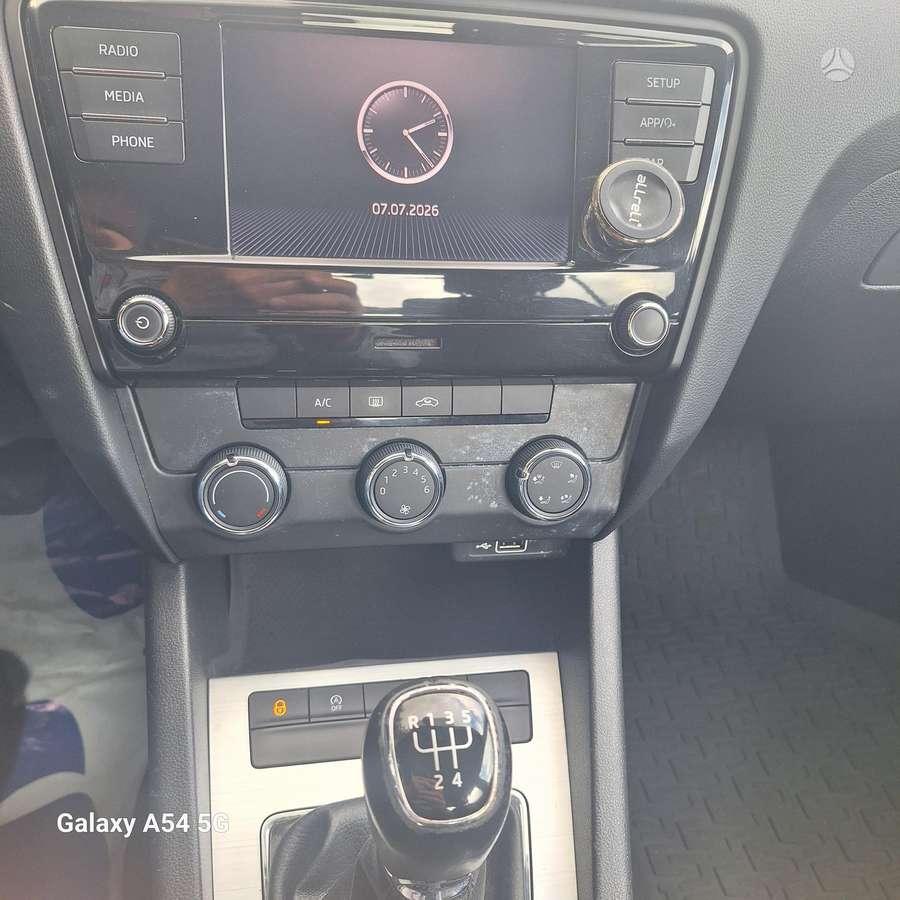 Balts Skoda Octavia 2020 Tauragė, ar dzinēja tilpumu 1.60 L un nobraukumu 359 tūkst. km par 6999 €, foto 10 vietnē AUTOMOTO.COM.LV