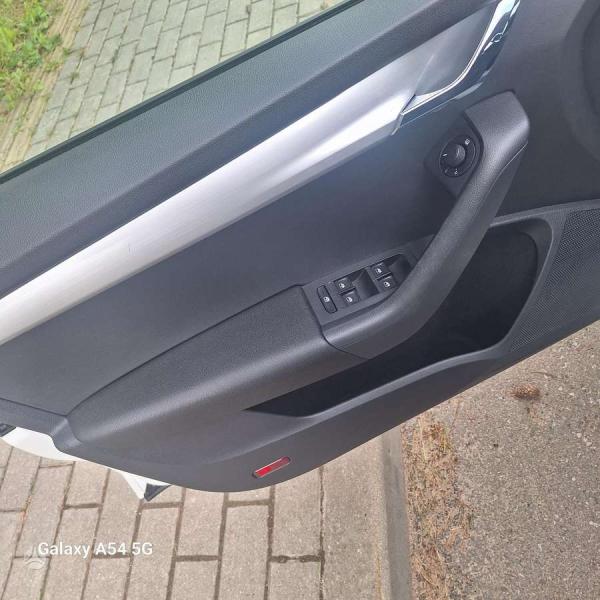Balts Skoda Octavia 2020 Tauragė, ar dzinēja tilpumu 1.60 L un nobraukumu 359 tūkst. km par 6999 €, foto 10 vietnē AUTOMOTO.COM.LV