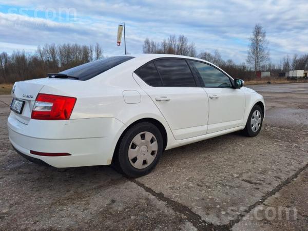 Balts Skoda Octavia 2020 Rīga, ar dzinēja tilpumu 1.60 L un nobraukumu 180 tūkst. km par 8500 €, foto 5 vietnē AUTOMOTO.COM.LV