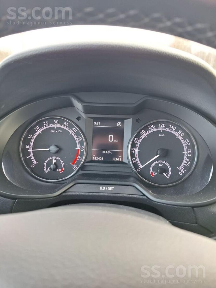 Balts Skoda Octavia 2020 Rīga, ar dzinēja tilpumu 1.60 L un nobraukumu 180 tūkst. km par 8500 €, foto 8 vietnē AUTOMOTO.COM.LV