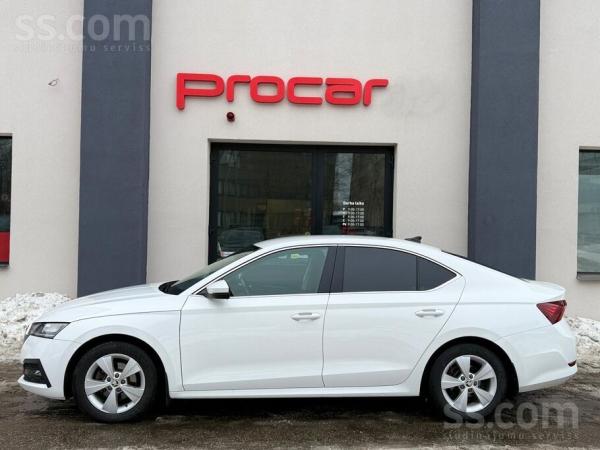 White Skoda Octavia 2021 in Riga, with an engine capacity of 1.50 L and mileage of 198 thousand km for 10900 €, photo 2 on AUTOMOTO.COM.LV
