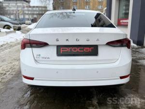 Balts Skoda Octavia 2021 Rīga, ar dzinēja tilpumu 1.50 L un nobraukumu 198 tūkst. km par 10900 €, foto 5 vietnē AUTOMOTO.COM.LV
