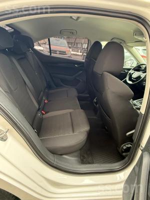 Balts Skoda Octavia 2021 Rīga, ar dzinēja tilpumu 1.50 L un nobraukumu 198 tūkst. km par 10900 €, foto 13 vietnē AUTOMOTO.COM.LV