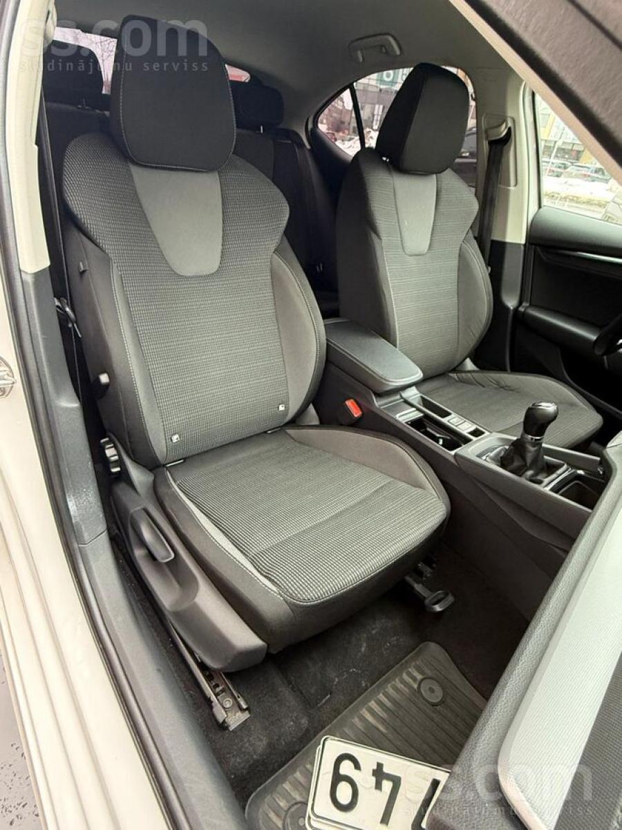 Balts Skoda Octavia 2021 Rīga, ar dzinēja tilpumu 1.50 L un nobraukumu 198 tūkst. km par 10900 €, foto 14 vietnē AUTOMOTO.COM.LV