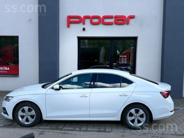 Balts Skoda Octavia 2021 Rīga, ar dzinēja tilpumu 1.50 L un nobraukumu 198 tūkst. km par 10750 €, foto 2 vietnē AUTOMOTO.COM.LV