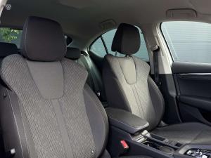 White Skoda Octavia 2021 in Vilnius, with an engine capacity of 1.97 L and mileage of 140 thousand km for 16200 €, photo 13 on AUTOMOTO.COM.LV