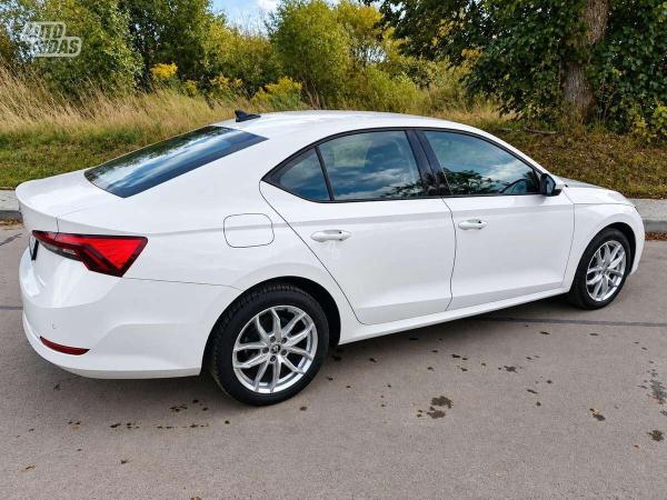 Шкода Октавия 2021 в Вильнюс на AUTOMOTO.COM.LV Белый Шкода Октавия 2021 в Вильнюс, объемом двигателя 2.00 л и пробегом 249 тыс. км за 11900 €, фото 9 на AUTOMOTO.COM.LV