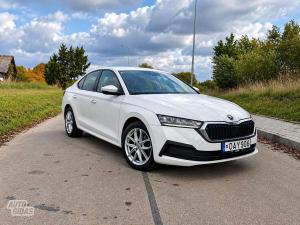 Balts Skoda Octavia 2021 Viļņa, ar dzinēja tilpumu 2.00 L un nobraukumu 249 tūkst. km par 11900 €, foto 3 vietnē AUTOMOTO.COM.LV
