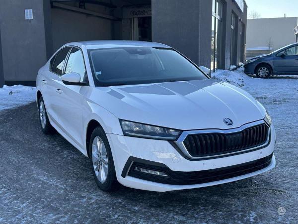 Balts Skoda Octavia 2022 Tauragė, ar dzinēja tilpumu 1.97 L un nobraukumu 350 tūkst. km par 10900 €, foto 3 vietnē AUTOMOTO.COM.LV