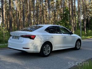 Balts Skoda Octavia 2022 Jelgava, ar dzinēja tilpumu 2.00 L un nobraukumu 0 tūkst. km par 13990 €, foto 5 vietnē AUTOMOTO.COM.LV