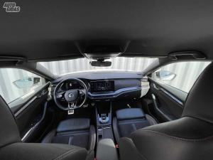 White Skoda Octavia 2022 in Vilnius, with an engine capacity of 2.00 L and mileage of 94 thousand km for 25900 €, photo 12 on AUTOMOTO.COM.LV