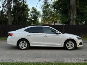 Balts Skoda Octavia 2022 Jelgava, ar dzinēja tilpumu 2.00 L un nobraukumu 0 tūkst. km par 14200 €, foto 6 vietnē AUTOMOTO.COM.LV