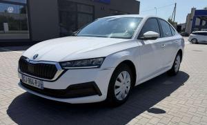 Balts Skoda Octavia 2022 Tauragė, ar dzinēja tilpumu 2.00 L un nobraukumu 247 tūkst. km par 8700 €, foto 3 vietnē AUTOMOTO.COM.LV