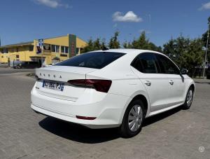 Balts Skoda Octavia 2022 Tauragė, ar dzinēja tilpumu 2.00 L un nobraukumu 247 tūkst. km par 8700 €, foto 4 vietnē AUTOMOTO.COM.LV