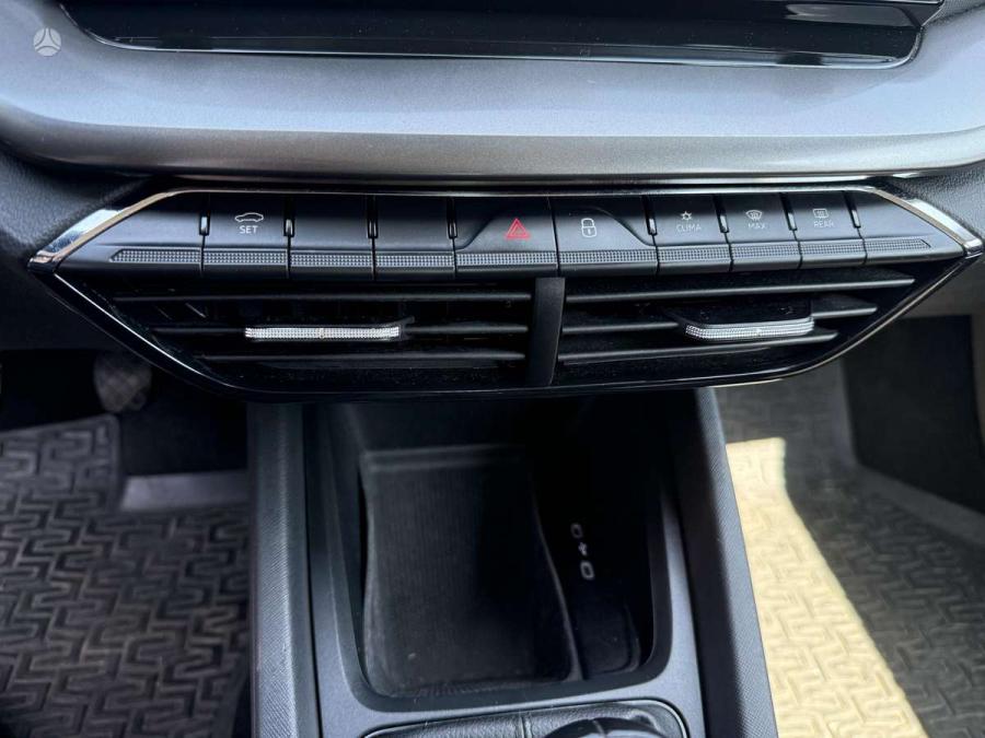 Balts Skoda Octavia 2022 Tauragė, ar dzinēja tilpumu 2.00 L un nobraukumu 247 tūkst. km par 8700 €, foto 18 vietnē AUTOMOTO.COM.LV
