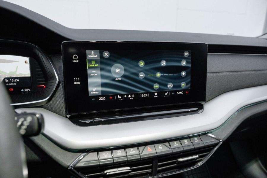 Balts Skoda Octavia 2023 Rīga, ar dzinēja tilpumu 2.00 L un nobraukumu 145 tūkst. km par 18850 €, foto 24 vietnē AUTOMOTO.COM.LV