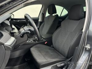 White Skoda Octavia 2023 in Riga, with an engine capacity of 2.00 L and mileage of 61 thousand km for 21550 €, photo 9 on AUTOMOTO.COM.LV