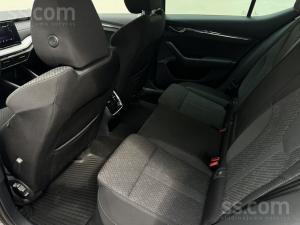 White Skoda Octavia 2023 in Riga, with an engine capacity of 2.00 L and mileage of 61 thousand km for 21550 €, photo 20 on AUTOMOTO.COM.LV
