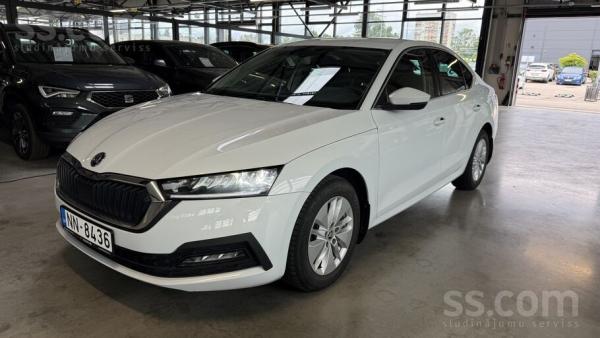 Balts Skoda Octavia 2023 Rīga, ar dzinēja tilpumu 2.00 L un nobraukumu 102 tūkst. km par 16500 €, foto 1 vietnē AUTOMOTO.COM.LV
