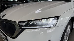 Balts Skoda Octavia 2023 Rīga, ar dzinēja tilpumu 2.00 L un nobraukumu 102 tūkst. km par 1650000 €, foto 8 vietnē AUTOMOTO.COM.LV