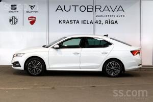 Белый Шкода Октавия 2023 в Рига, объемом двигателя 1.50 л и пробегом 105 тыс. км за 16800 €, фото 5 на AUTOMOTO.COM.LV