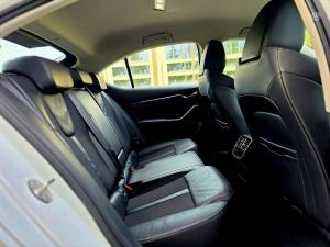 White Skoda Octavia 2023 in Taurage, with an engine capacity of 1.97 L and mileage of 187 thousand km for 12500 €, photo 36 on AUTOMOTO.COM.LV