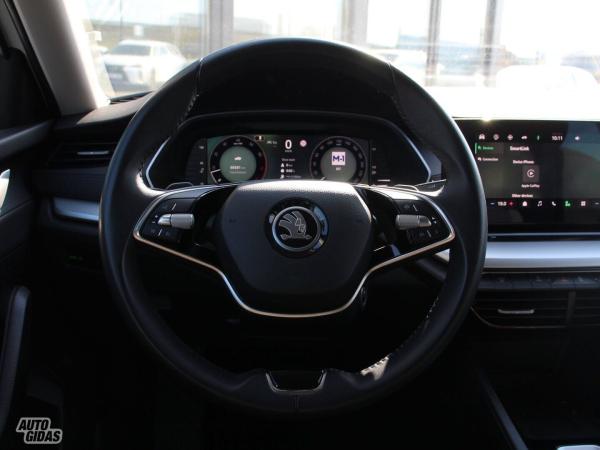 White Skoda Octavia 2024 in Vilnius, with an engine capacity of 1.50 L and mileage of 67 thousand km for 25500 €, photo 8 on AUTOMOTO.COM.LV