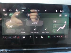 Balts Skoda Octavia 2024 Viļņa, ar dzinēja tilpumu 1.50 L un nobraukumu 67 tūkst. km par 25500 €, foto 20 vietnē AUTOMOTO.COM.LV