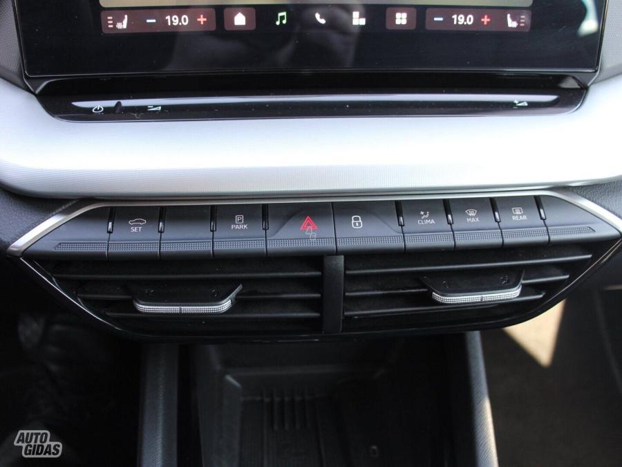 Balts Skoda Octavia 2024 Viļņa, ar dzinēja tilpumu 1.50 L un nobraukumu 67 tūkst. km par 25500 €, foto 23 vietnē AUTOMOTO.COM.LV