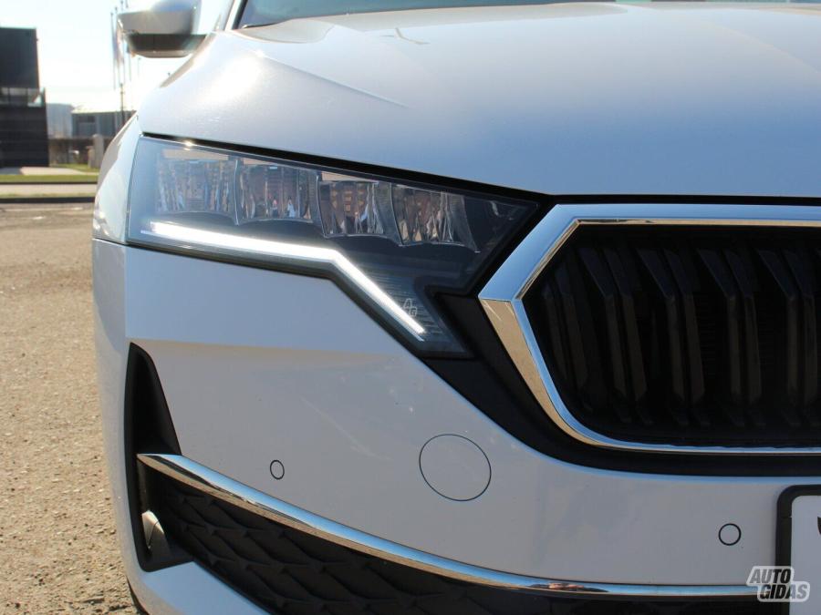 Balts Skoda Octavia 2024 Viļņa, ar dzinēja tilpumu 1.50 L un nobraukumu 67 tūkst. km par 25500 €, foto 29 vietnē AUTOMOTO.COM.LV