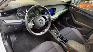 White Skoda Octavia 2024 in Riga, with an engine capacity of 2.00 L and mileage of 81 thousand km for 16900 €, photo 12 on AUTOMOTO.COM.LV