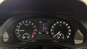 White Skoda Octavia 2024 in Riga, with an engine capacity of 2.00 L and mileage of 81 thousand km for 1690000 €, photo 18 on AUTOMOTO.COM.LV