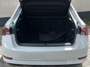 White Skoda Octavia 2024 in Riga, with an engine capacity of 1.50 L and mileage of 41 thousand km for 20950 €, photo 25 on AUTOMOTO.COM.LV