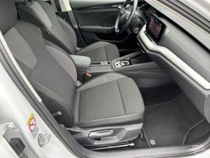 White Skoda Octavia 2024 in Avizieniai, with an engine capacity of 1.50 L and mileage of 70 thousand km for 22000 €, photo 5 on AUTOMOTO.COM.LV