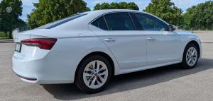 White Skoda Octavia 2025 in Klaipeda, with an engine capacity of 1.97 L and mileage of 12 thousand km for 25700 €, photo 8 on AUTOMOTO.COM.LV