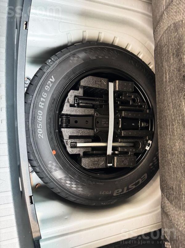 Balts Skoda Octavia 2026 Daugavpils, ar dzinēja tilpumu 1.50 L un nobraukumu 10 tūkst. km par 33270 €, foto 6 vietnē AUTOMOTO.COM.LV