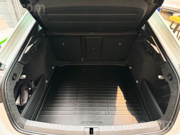 Balts Skoda Octavia 2026 Daugavpils, ar dzinēja tilpumu 1.50 L un nobraukumu 10 tūkst. km par 33270 €, foto 10 vietnē AUTOMOTO.COM.LV